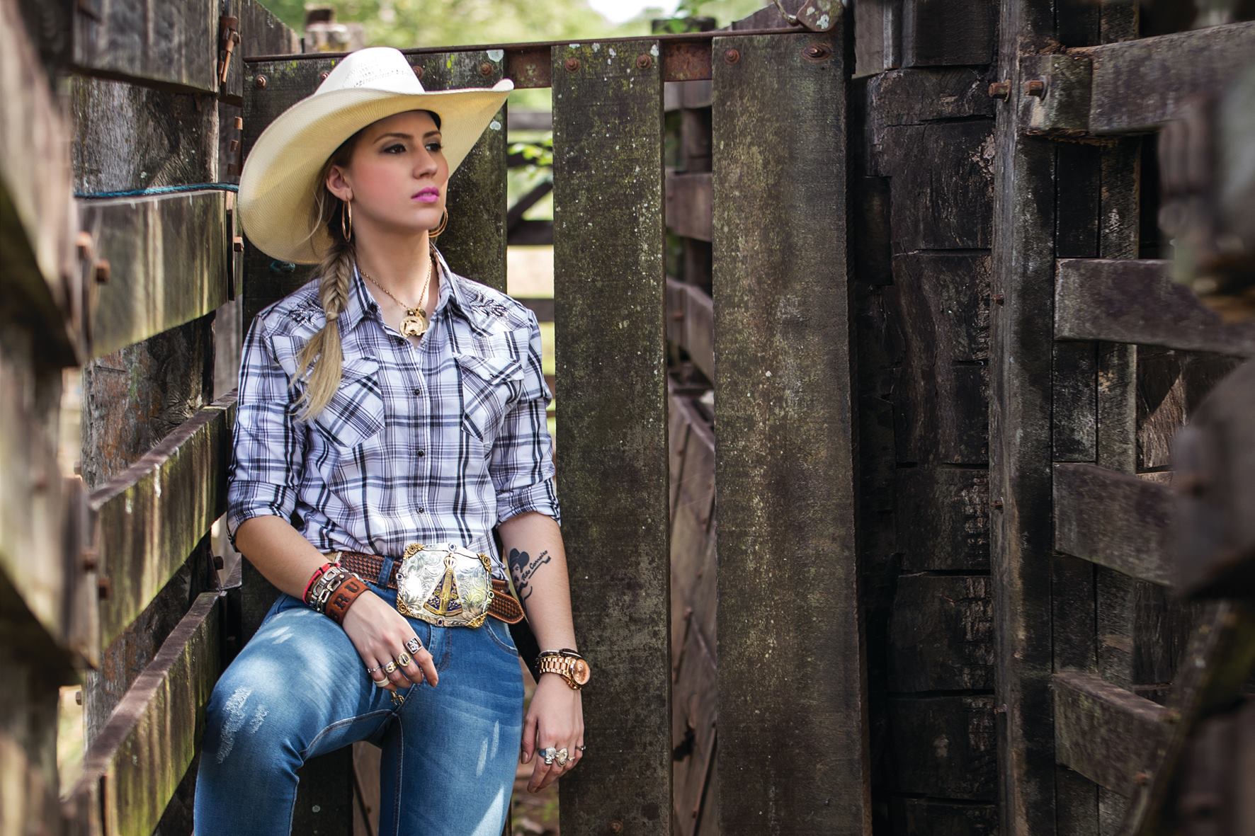 Bruna Viola disponibiliza novo clipe – Portal SUCESSO!