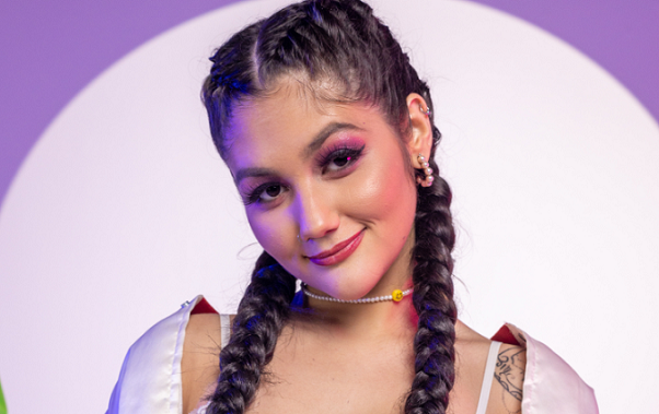 Warner promove nova faixa da cantora Lua – Portal SUCESSO!