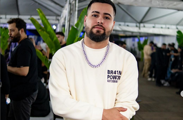 Jerry Smith retoma a carreira com single “Pronta Pra Aprontar” – Portal ...