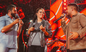 Bia Frazzo sobe single “Beatriz” (feat. Henrique e Juliano) – Portal ...